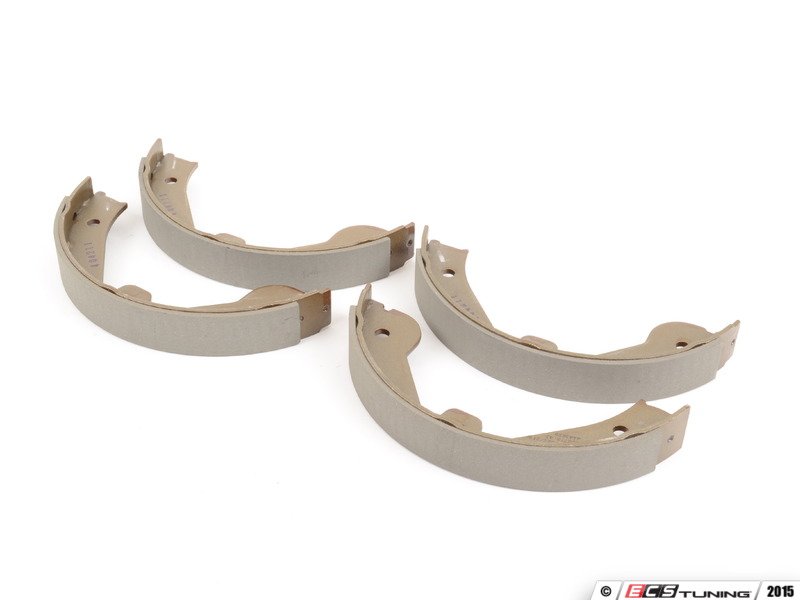 TRW - 7L0698525 - Parking Brake Shoe Set