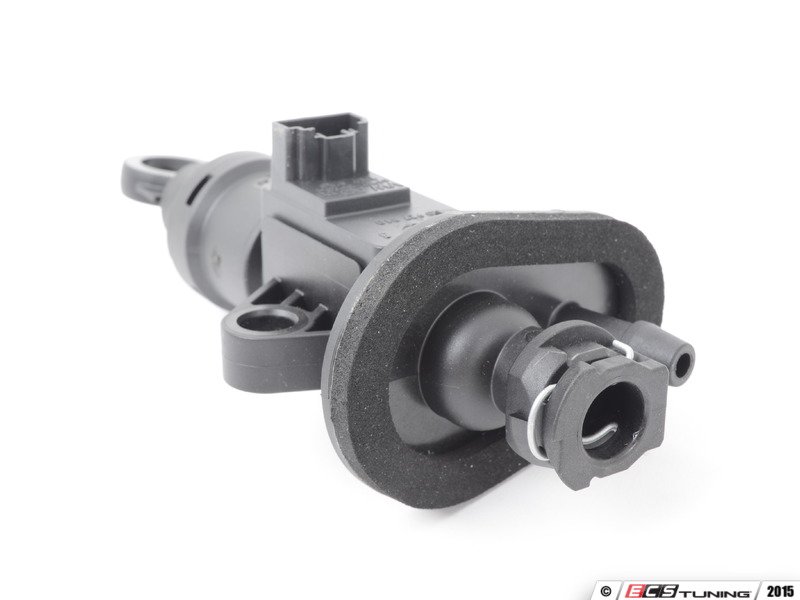 Genuine Volkswagen Audi - 5Q0721388H - Clutch Master Cylinder (5Q0 721 ...