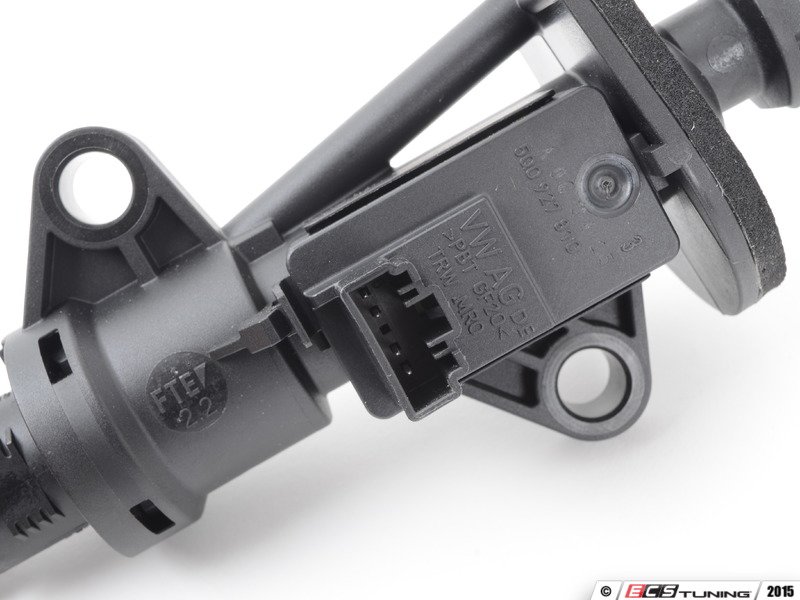 Genuine Volkswagen Audi - 5Q0721388H - Clutch Master Cylinder (5Q0 721 ...