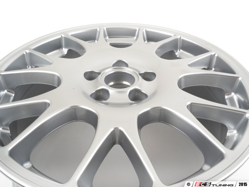Genuine Volkswagen Audi - 8P0601025R1H7kt - 18" Split 7-Spoke Wheels ...