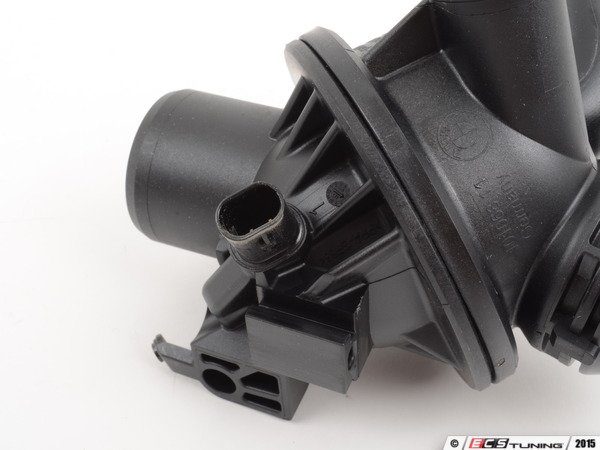 Genuine BMW - 11538671517 - Thermostat (11-53-8-671-517)