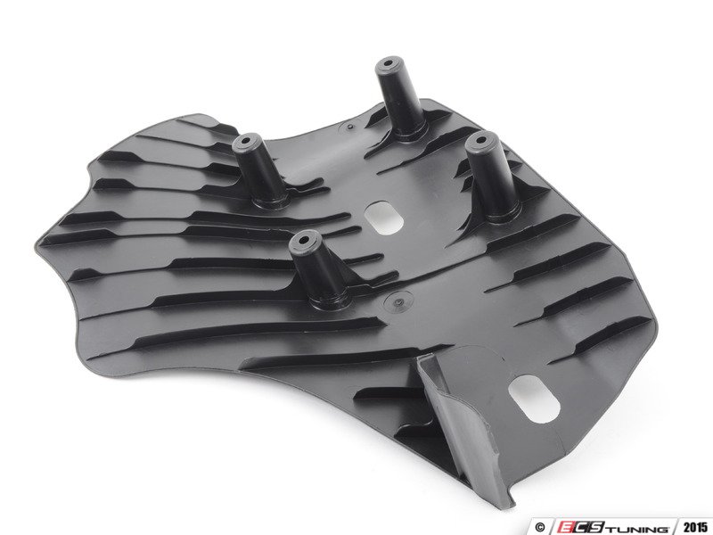 Genuine BMW - 33326796138 - COVERING RIGHT (33-32-6-796-138)