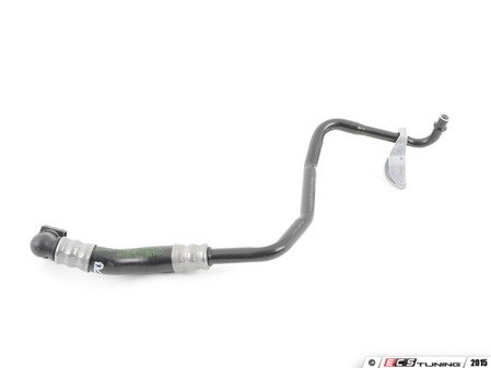 Genuine BMW - 17227584008 - Oil Cooling Pipe Outlet (17-22-7-584-008)