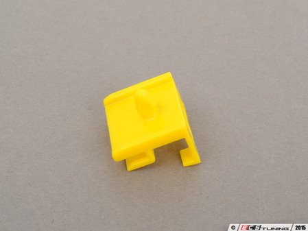 Vaico - 51717066220 - Rocker Cover Clip - Priced Each