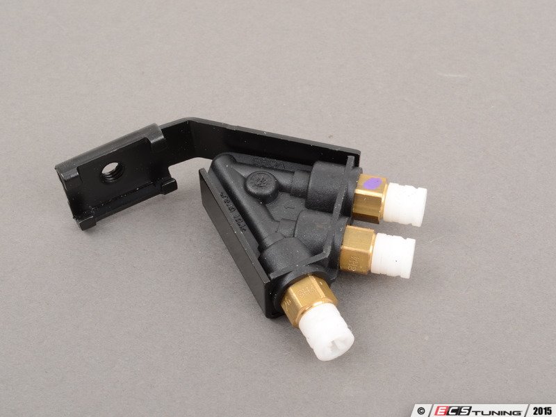 Genuine Mercedes Benz - 2113280089 - DISTRIBUTOR