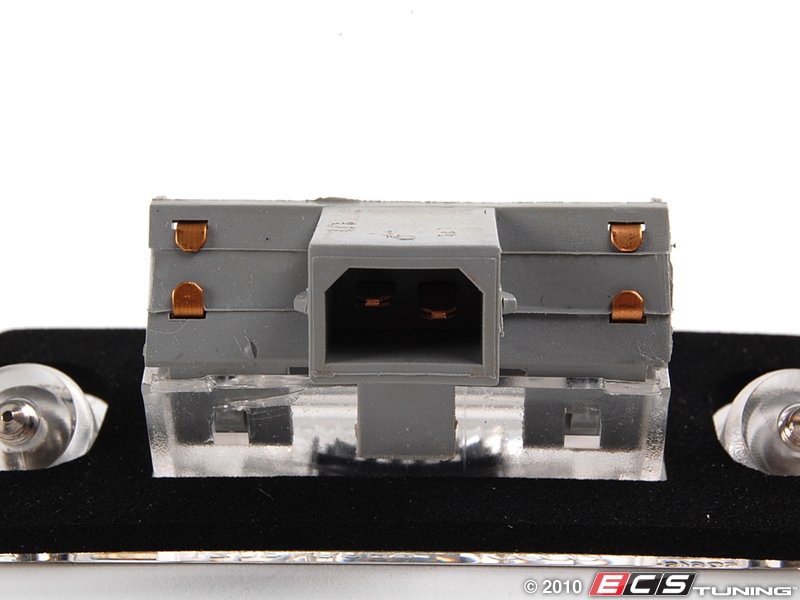 Genuine Volkswagen Audi - 8D9943021 - License Plate Light Assembly ...