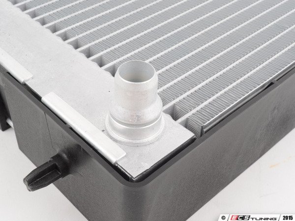 Genuine BMW - 17112284603 - Auxiliary radiator - Left (17-11-2-284-603)