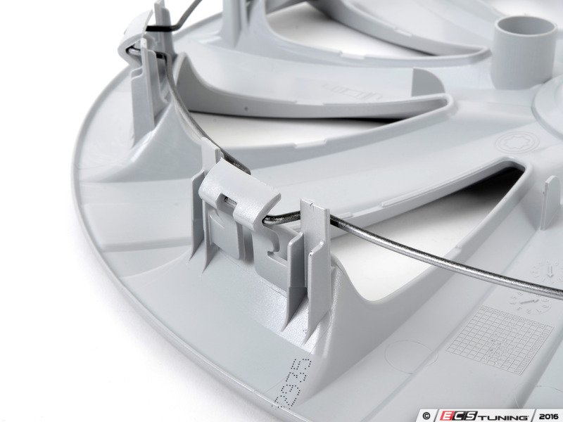 Genuine Volkswagen Audi - 5C0601147QLV - hub cap - priced each