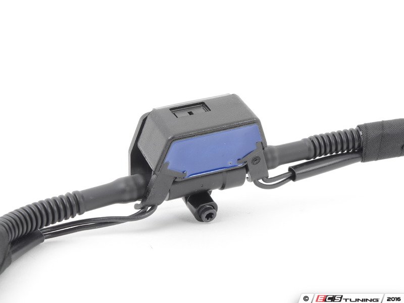 Genuine BMW - 61667276500 - Genuine Window Washing Hose (61-66-7-276-500)