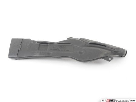 Genuine BMW - 64227032956 - Air Duct - Rear Compart. Air Cond. - Right ...