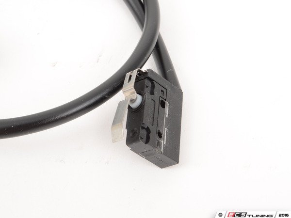 Genuine BMW - 61311392193 - MICRO SWITCH (61-31-1-392-193)
