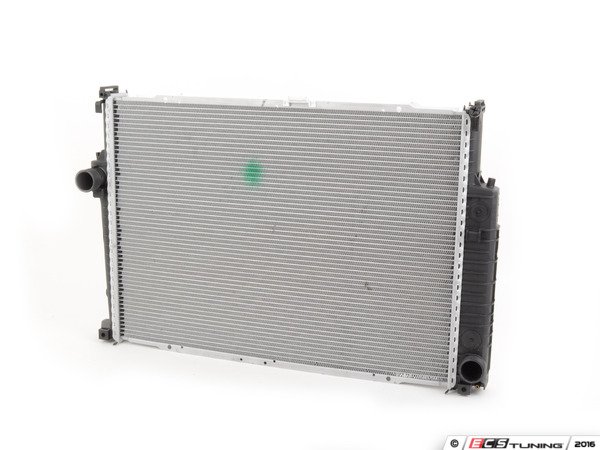 Genuine BMW - 17112226336 - Radiator (17-11-2-226-336)