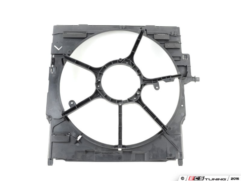 Genuine BMW - 17428618245 - Fan Shroud (17-42-8-618-245)