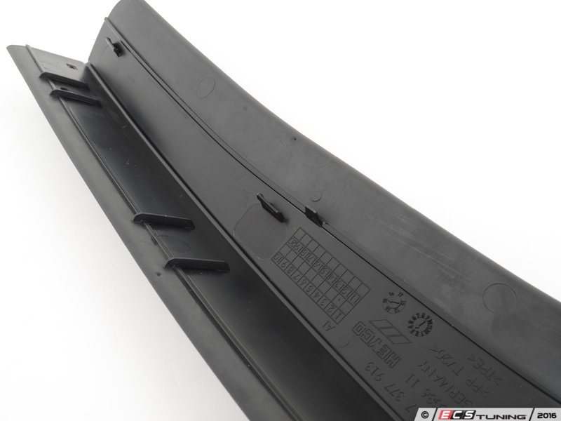 Genuine BMW - 51767377913 - FRONT LEFT FENDER SEALING (51-76-7-377-913)