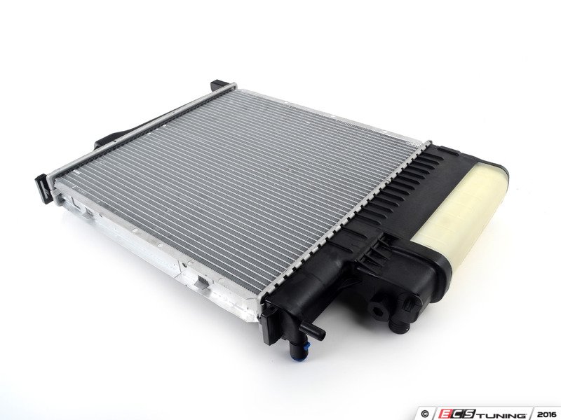 Mahle-Behr - 17111728907 - Radiator With Expansion Tank