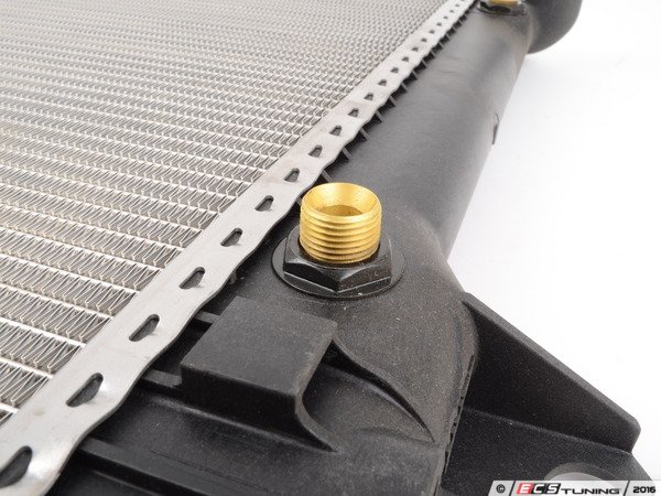 Genuine BMW - 17111712484 - Radiator - (NO LONGER AVAILABLE) (17-11-1 ...