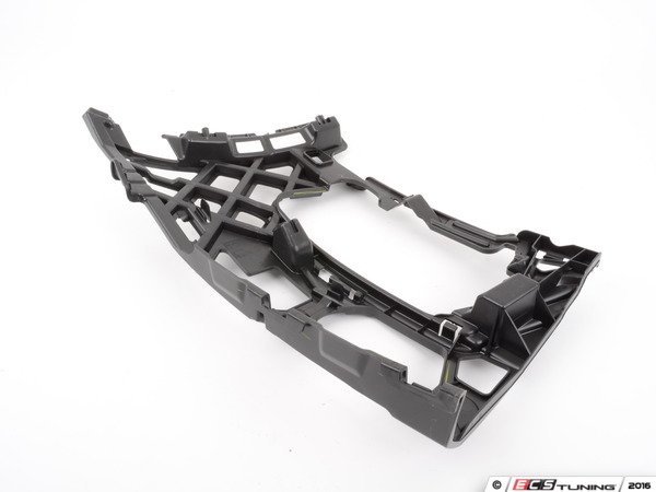 Genuine Volkswagen Audi - 5GM807724 - Bumper Guide - Right (5GM 807 724)