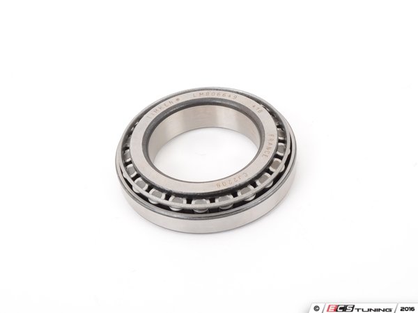 Genuine Mercedes Benz - 0009801902 - TAPERED ROLL