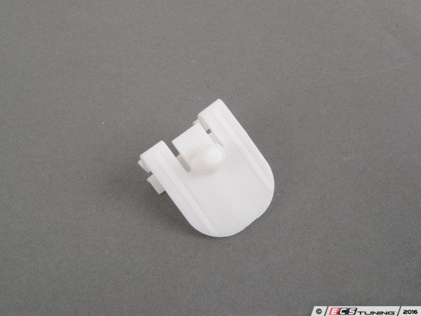 Genuine Mercedes Benz - 2039880978 - CLIP