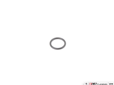 Genuine Volkswagen Audi - WHT005558 - O Ring (WHT 005 558)