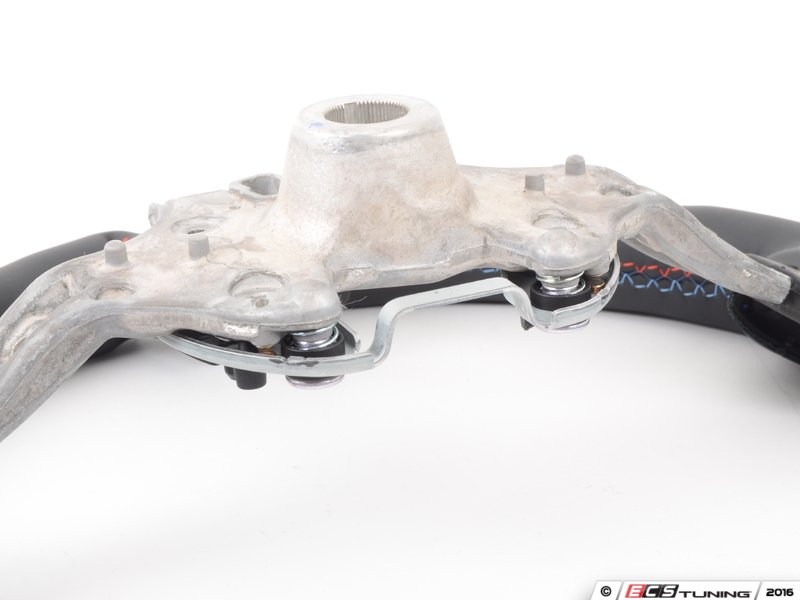 Genuine BMW - 32307846034 - M Leather Steering Wheel (32-30-7-846-034)