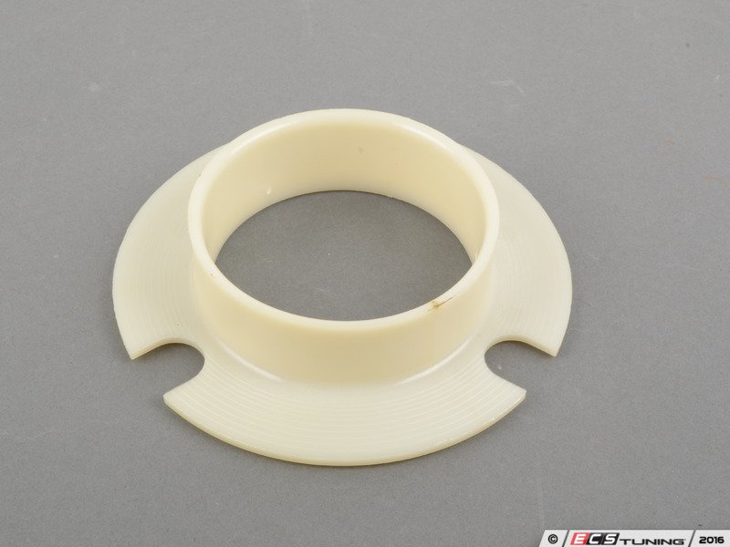 Genuine Porsche - 98733350900 - CENTERING RING