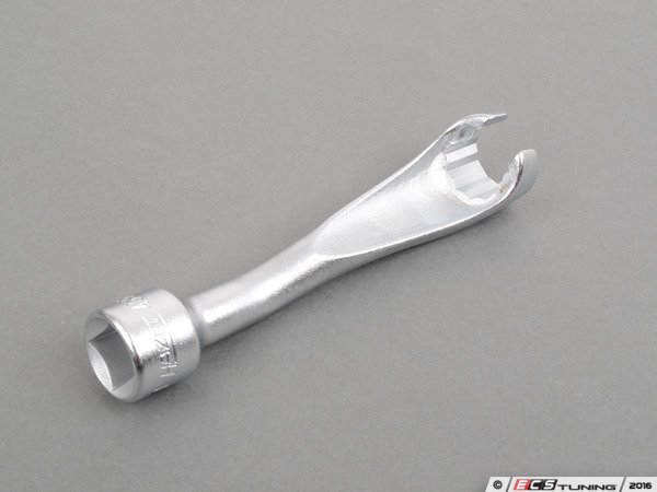 Genuine Mercedes Benz - 000589680300 - SOCKET - (NO LONGER AVAILABLE)