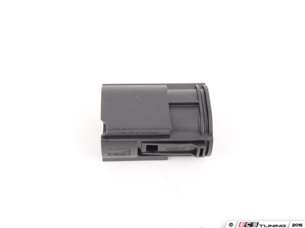 Genuine BMW - 61138352552 - PLUG HOUSING (61-13-8-352-552)