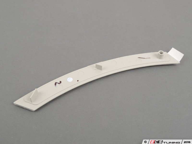 Genuine BMW - 63147290094 - F15 X5 Reflector - Bumper Cover (Yellow ...