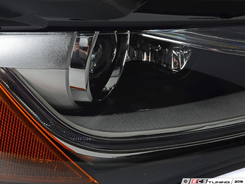 Genuine Volkswagen Audi - 8K0941754E - AFS Bi-Xenon Headlight - Right ...