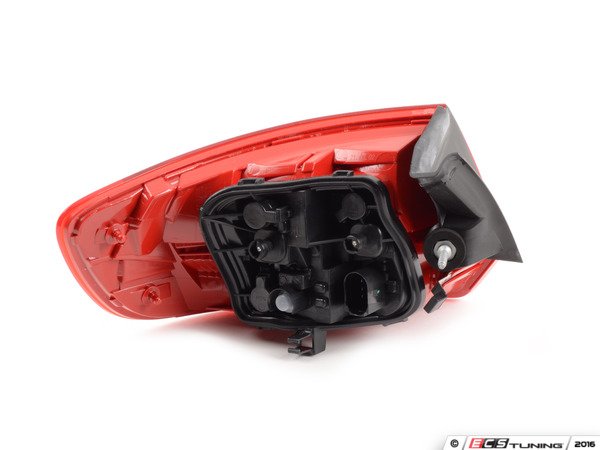 Genuine Volkswagen Audi - 8P4945093DKT1 - Tail Light Set (8P4 945 093 D ...