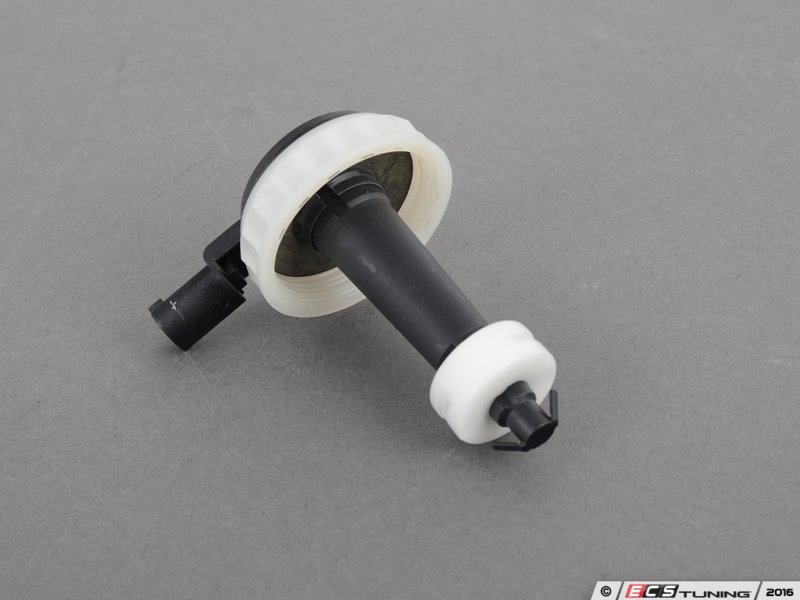 Genuine BMW - 34336772697 - Oil Cap With Warning Switch (34-33-6-772-697)