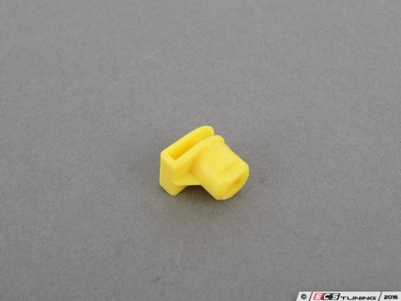 Genuine BMW - 07147212877 - PLASTIC NUT (07-14-7-212-877)