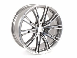 BMW G11 745e xDrive B58 3.0L OEM Alloy Wheels - ECS Tuning