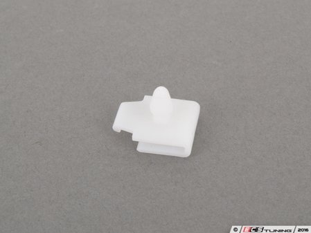 Genuine Mercedes Benz - 0059883878 - CLIP