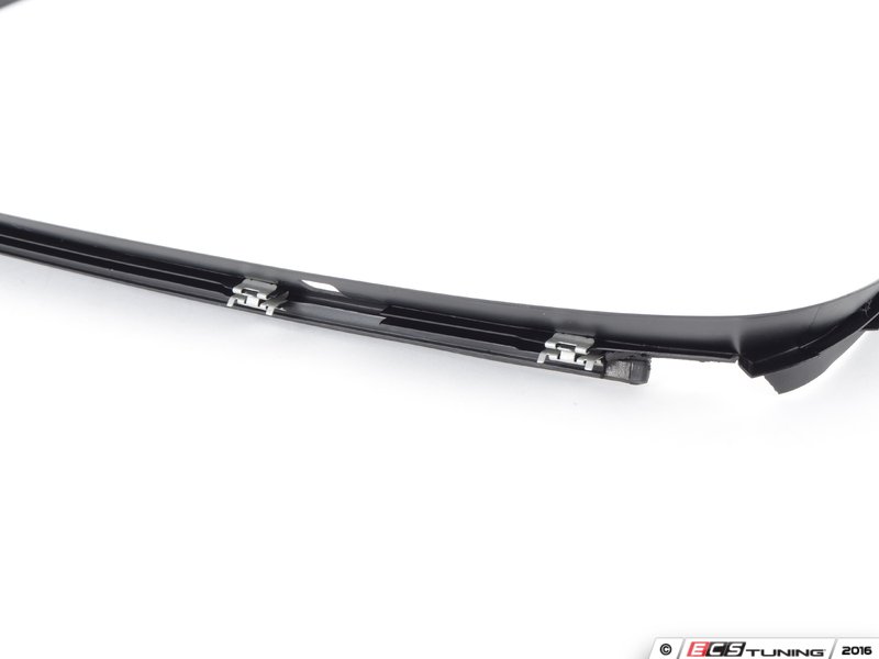 Genuine BMW - 51348265987 - Rear Window from cover - left (51-34-8-265-987)