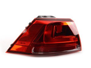 Volkswagen Golf VII 2.0T Gen3 Tail Light Parts & Accessories - ECS Tuning