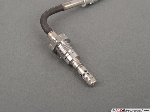 Genuine Mercedes Benz - 0009055105 - TEMPERATURE SENSOR
