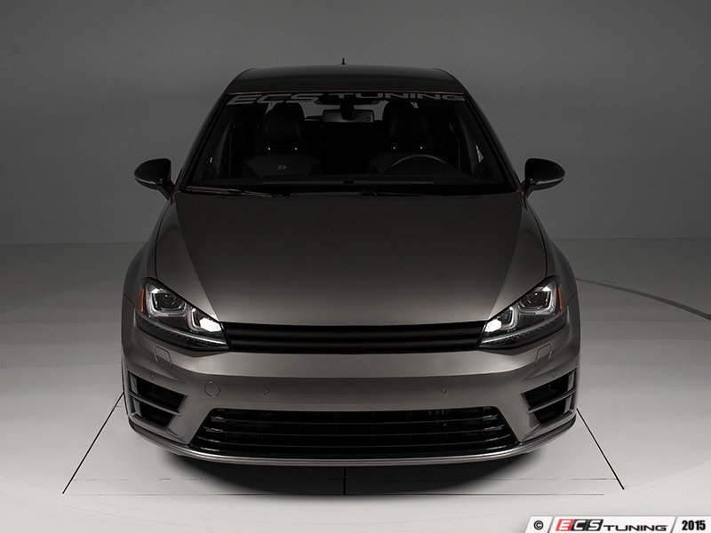 ECS - 019252ECS01-01A - Golf R Badgeless Grille - With Black Strip