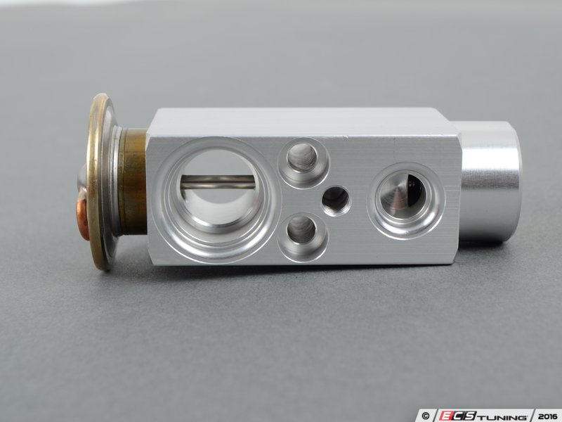 URO - 1408300484 - A/C Expansion Valve