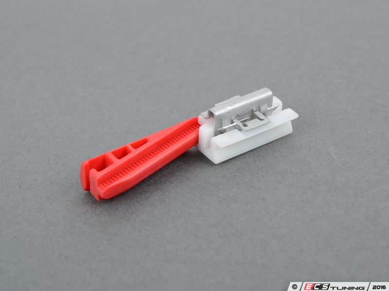 Genuine Mercedes Benz - 2016980160 - CLIP - (NO LONGER AVAILABLE)