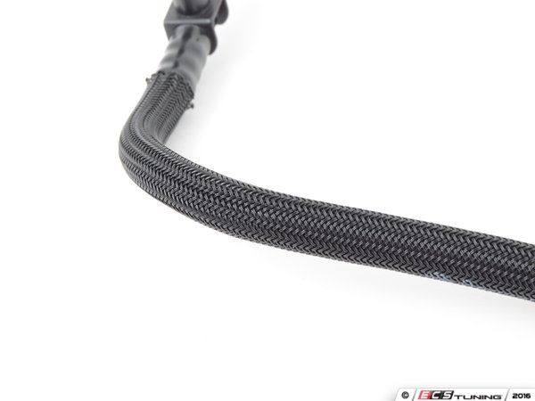 Genuine Volkswagen Audi - 059121086Q - PIPE (059 121 086 Q)