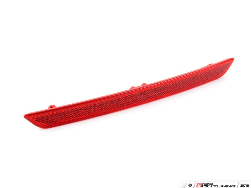 Genuine BMW - 63147847234 - Rear reflector - right (63-14-7-847-234)