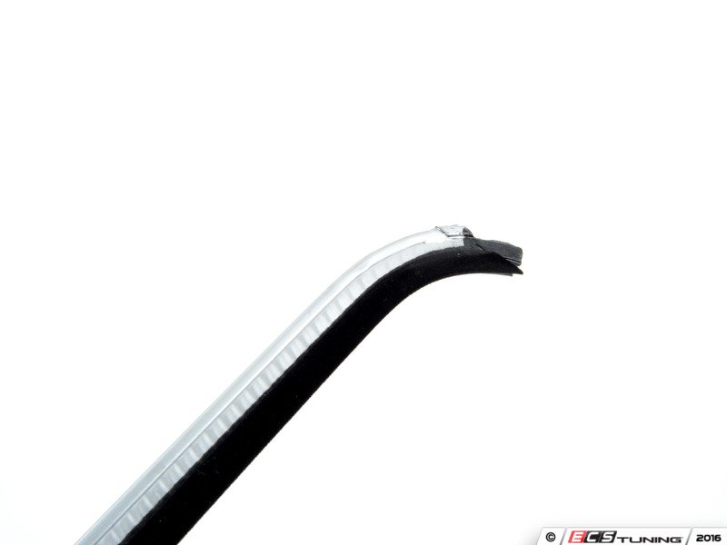 Genuine Mercedes Benz - 4637250765 - SEALING RAIL