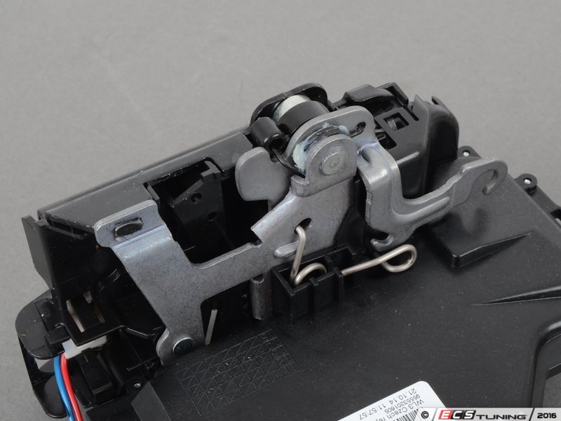 Genuine Porsche - 95553201605 - Rear Door Latch - Right