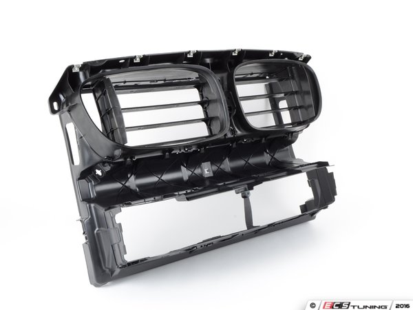 Genuine BMW - 51747187290 - Air Duct (51-74-7-187-290)