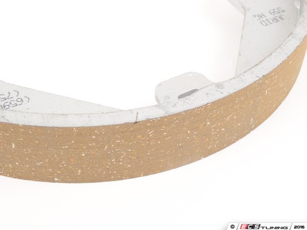 Genuine Volkswagen Audi - 7l0698525 - Parking Brake Shoe Set (7l0 698 525)