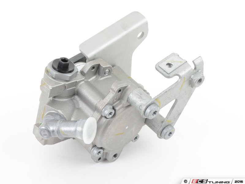 Genuine BMW - 32411097149 - Power Steering Pump (32-41-1-097-149)