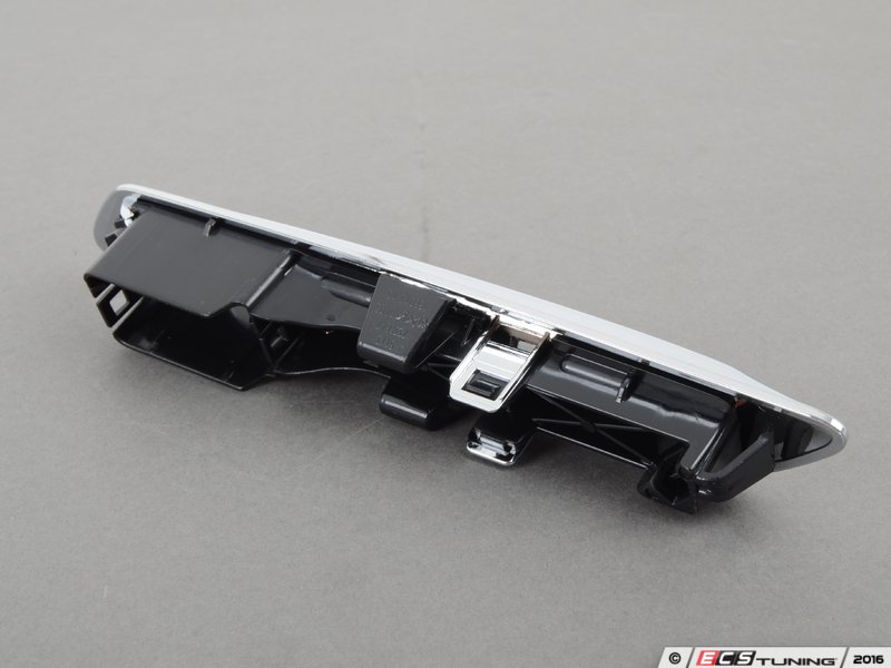 Genuine BMW - 51137336647 - FINISHER, SIDE PANEL, FRONT (51-13-7-336-647)