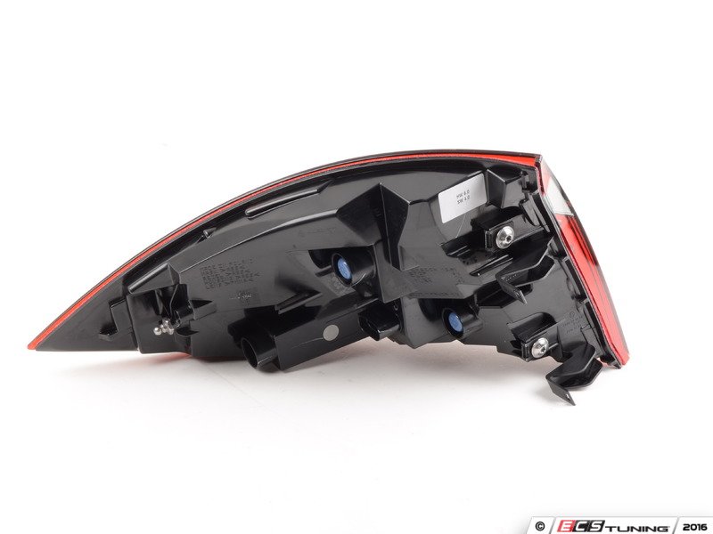 Genuine Porsche - 95863109604 - REAR LIGHT OUTER RIG